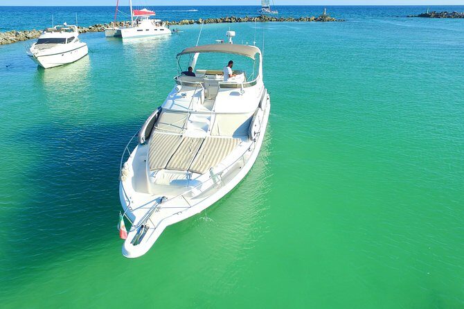 4 Hour - 51' Sea Ray, Tulum, Playa del Carmen, Riviera Maya - Who Would Love This Tour?