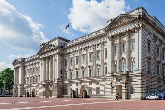 4-Hour Private Guided Tour of London on a Classic Itinerary - The Practicalities: What to Expect