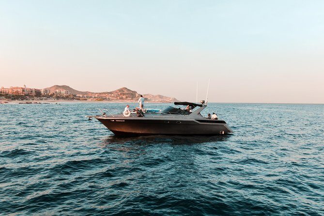 4-hour Private Yacht Cruise in Cabo - An In-Depth Look at the Yacht Experience