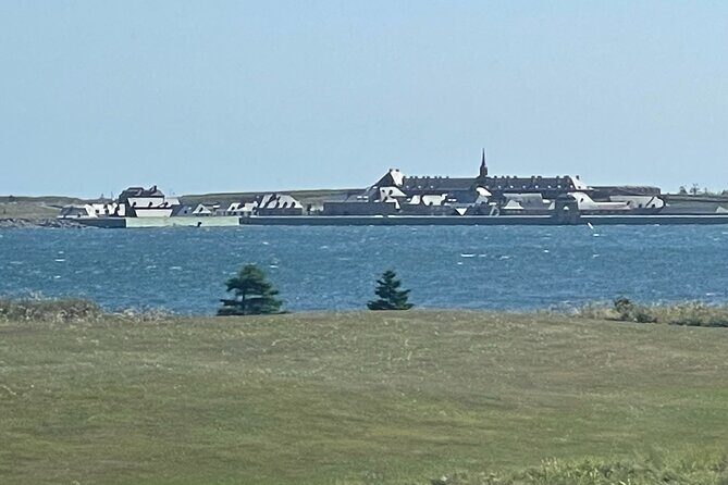 4 Hours Fortress of Louisbourg Tour - In-Depth Look at the Tour Experience