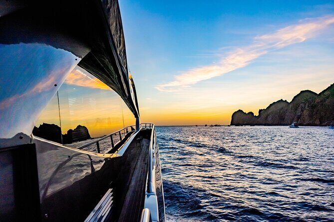 4 Hours Luxury Yacht Charter Tour in Los Cabos on SAVI II - The Itinerary: What You’ll See and Do