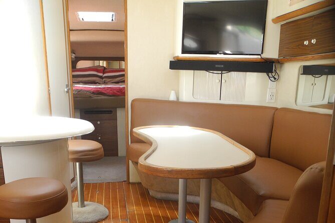 4 hours - Private 48ft Yacht all inclusive in Tulum and Playa del Carmen - Pricing and Value: Is It Worth It?