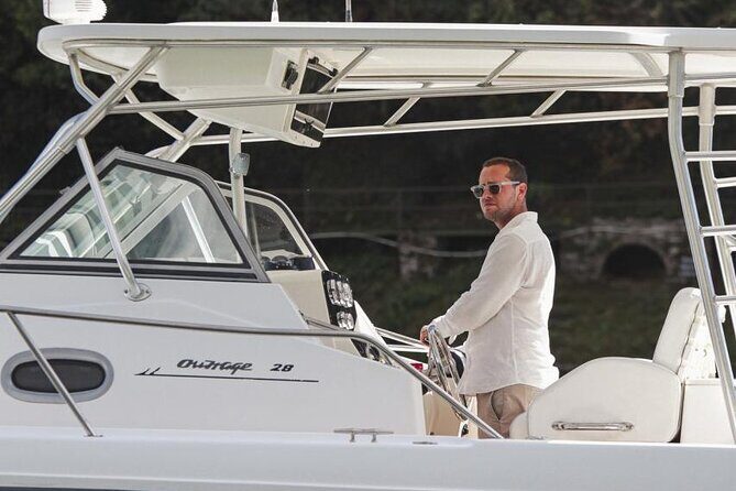 4 Hours Private Boat Cruise on Lake Como with Open Bar - Authentic Experiences and Reviewer Insights