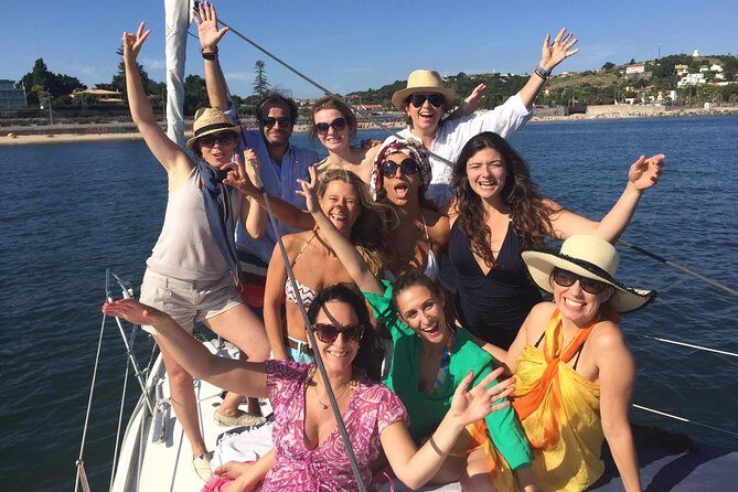 4 Hours Private Sailing Trip to Oeiras Beach - The Sum Up