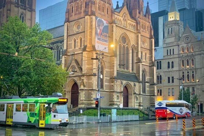 4 Hours Sightseeing Small Group Tour in Melbourne City - In-Depth Look at the Itinerary