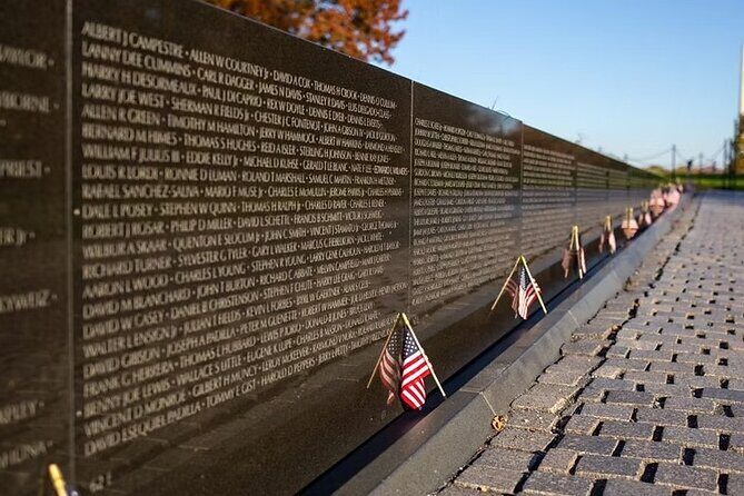 4-Hr DC Monuments Small Group Sightseeing Guided Tour - Frequently Asked Questions