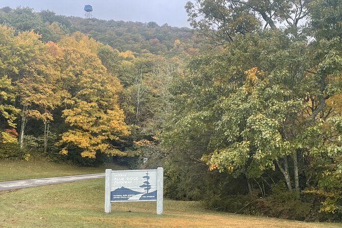 4 Hr Maggie Valley Slingshot Automatic Rental - The Scenic Route and Views