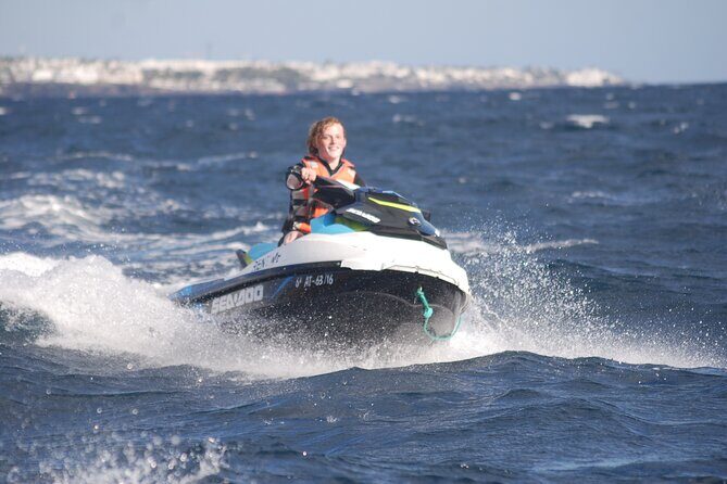40 Minutes Jet Ski in Lanzarote - Key Points  