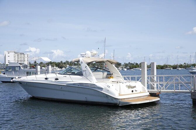 45 Ft Private Yacht Rental in Miami - A Detailed Look at the 45 Ft Private Yacht Experience in Miami