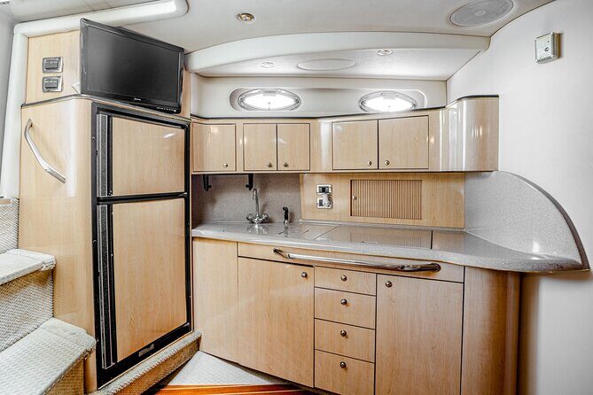 45ft 1 Hour FREE Miami Yacht Rental 3 to 6 Hours 13 People - Final Thoughts: Is It for You?