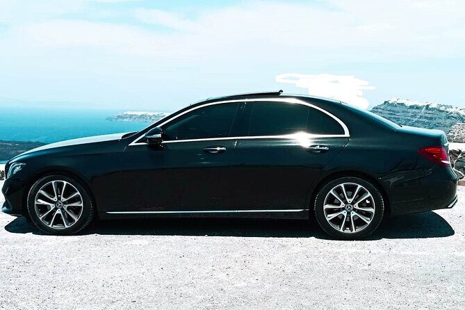 4h private tour of Santorini's sights - An Overview of the 4-Hour Santorini Tour