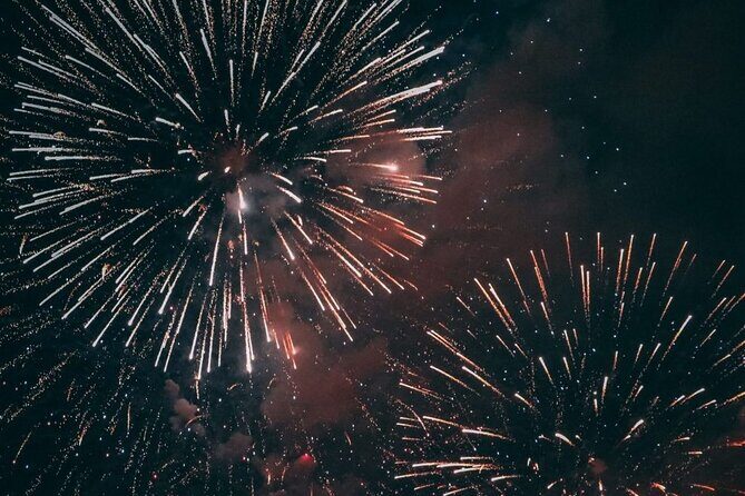 4th of July Fireworks Boat Party - An in-depth look at the Miami 4th of July Fireworks Boat Party