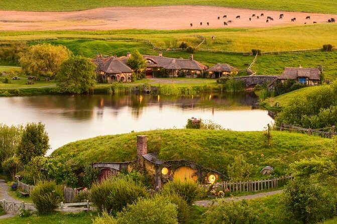 5-Day Bay of Islands Rotorua Waitomo Caves and Hobbiton Tour from Auckland - FAQ