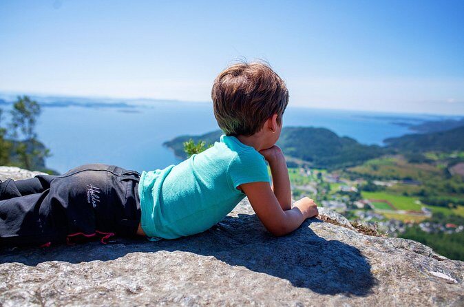 5-Hour Guided Hike Tour to Himakånå The Mini Trolltunga - Who Should Consider This Tour?