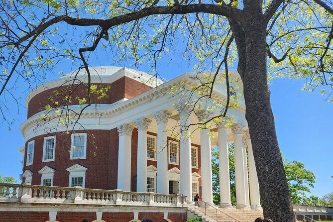 5 Hour Historic Thomas Jefferson Wine Tour - Exploring the Rotunda and Academic Village