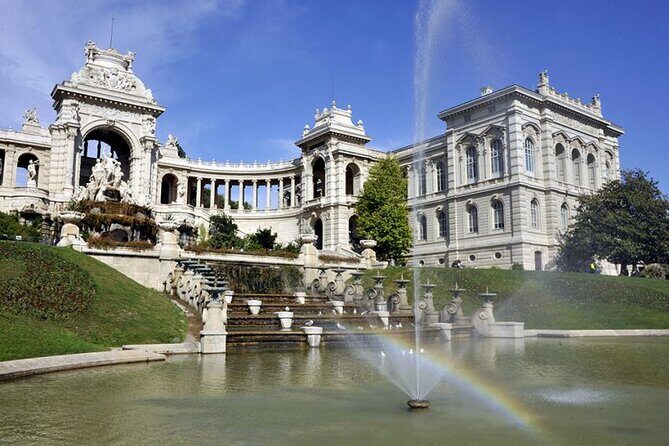 5-Hour Private Sightseeing Tour of the Provence from Marseille in Luxury Car - Who Will Love This Tour?