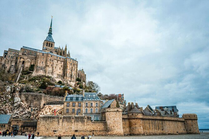 5-hour Private Tour of Mt St Michel From St Malo hotel or port - Why Choose This Tour?