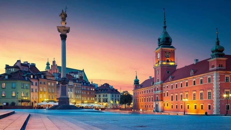 5-hour: Royal Castle, Old Town, Wilanow Palace /inc.Pick-up/ - Exploring Warsaw’s Historic Old Town