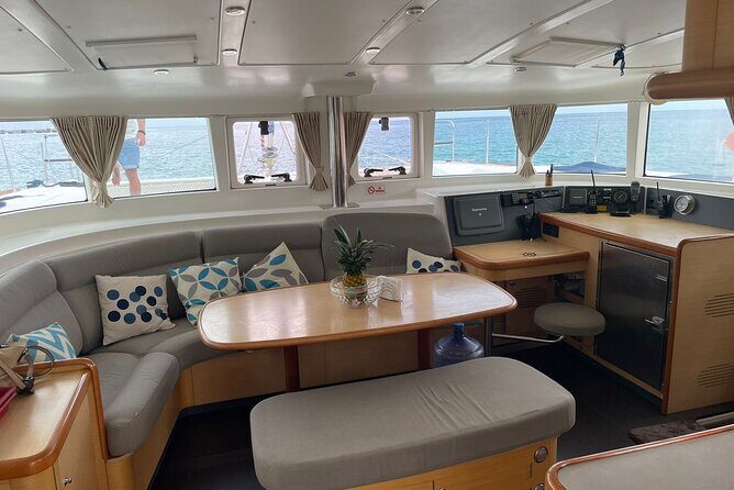 5 Hr Private Catamaran Cruise with lunch and drinks to 15-20 ppl - Why This Tour Works Well
