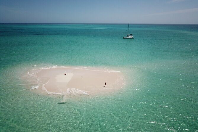 5 Night Ningaloo Reef Ningaloo Escape from Coral Bay - Who Is This Tour Best Suited For?