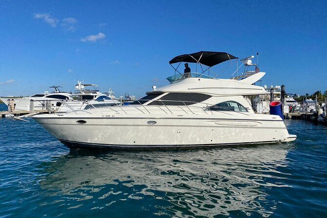 50ft 1 Hour FREE | Miami Yacht Rental | 2 to 6 Hours | 13 People - The Sum Up