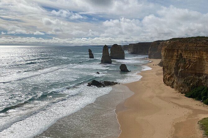 5G Australia eSIM - Up to 50GB or Unlimited Data; No Roaming Fees - Who Should Consider This eSIM?