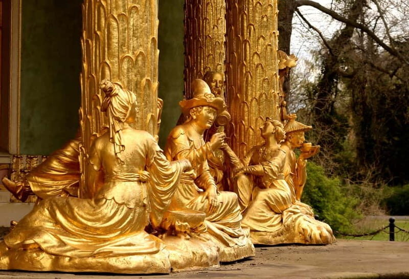5h Potsdam private tour with Guide, Chauffeur & Photographer - Key Points