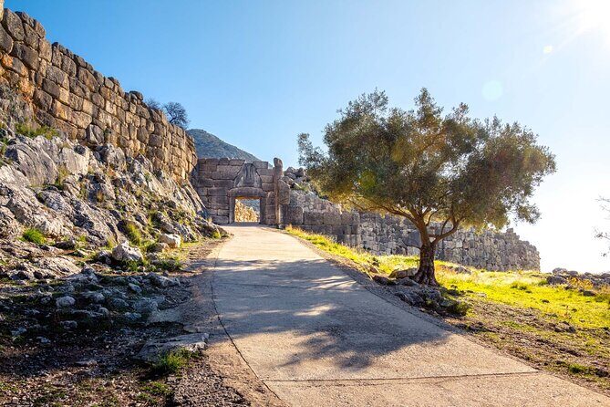 6-Day Private Tour - Delphi, Meteora, Nafplio & Monemvasia - Exploring the Itinerary in Detail