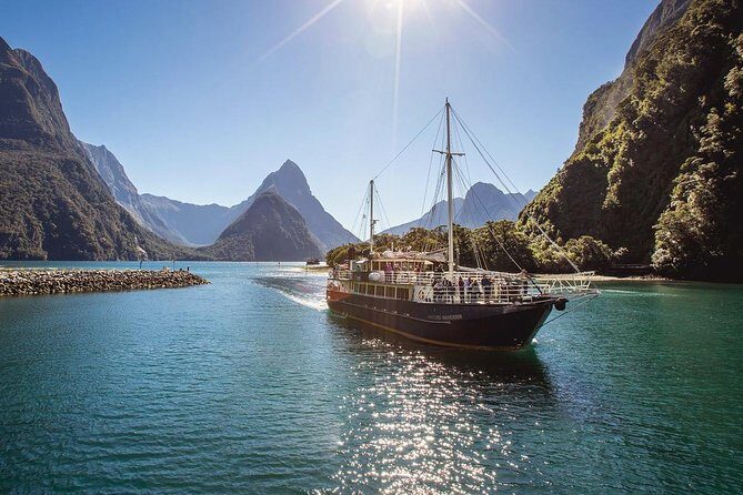 6 Day South Island Circut: Milford Sound, Queenstown and Glaciers - Value for Money