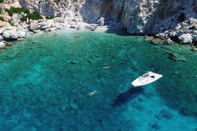 6 Hours Kimolos and Poliegos islands Private tour - The Experience from a Review Perspective