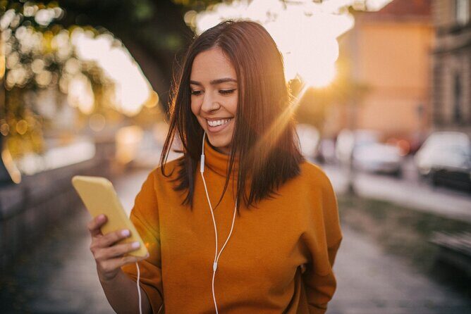 6 Iconic Audio Tours & City Guide App plus AI Question + Answer - FAQs