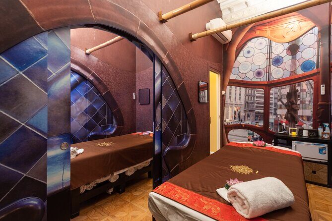 60 min Couple's Massage to choose and 30 min Floral Bath at THAI SPA MASSAGE - The Sum Up: Who Is This Experience Perfect For?