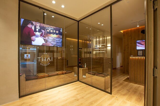 60 min Couple's Massage to Choose and 30 min Floral Bath THAI MASSAGE ALURA - Authentic Insights from Reviews