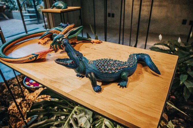 7 Hrs Guided Day of the Dead Crafts & Gastronomy Tour from Oaxaca - Transport, Timing, and Group Size