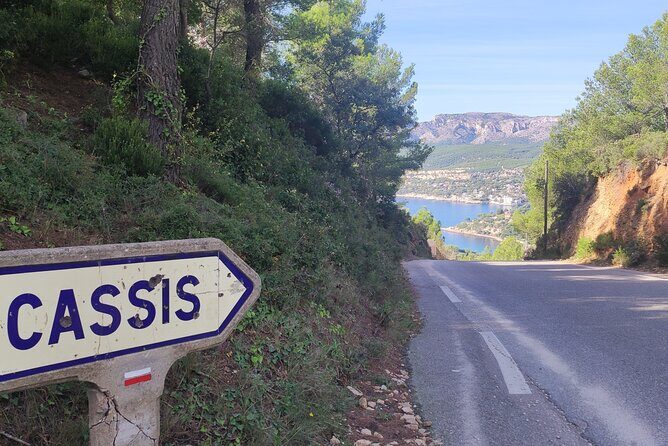 7h Private Guided Tour of Provence Check-out from Marseille - Practical Aspects of the Tour