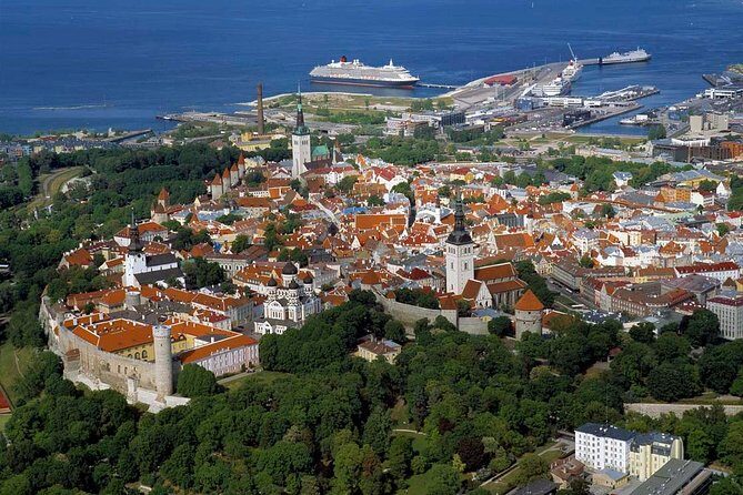 8-Day Tour Estonia, Lithuania, Latvia: Tallinn, Riga, Vilnius - An In-Depth Look at the 8-Day Baltic Tour