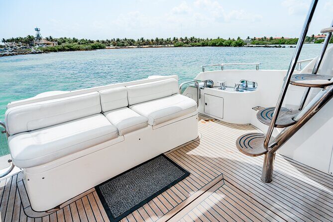 8-Hour Private 50' Azimut 2-Stop Tour to Cozumel Beach w/Food, Drinks & Snorkel - Cost and Value
