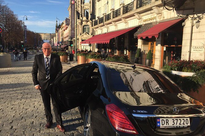 8 hours Full-Day Exclusive Oslo Tailormade Guided Limo Tour - FAQs