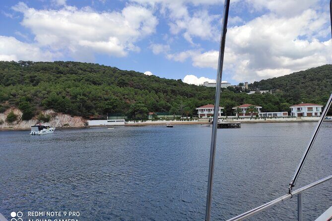 8-Hours Private Swimming Luxury Yacht Cruise to Princes' Island - Considerations and Tips