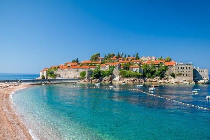 9 days Balkans Tour from Bucharest to Sofia and Budapest - Who Is This Tour Best For?  