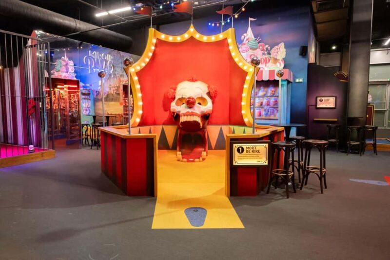 9-hole Crazy Golf in Bordeaux - Authenticity and Unique Elements  