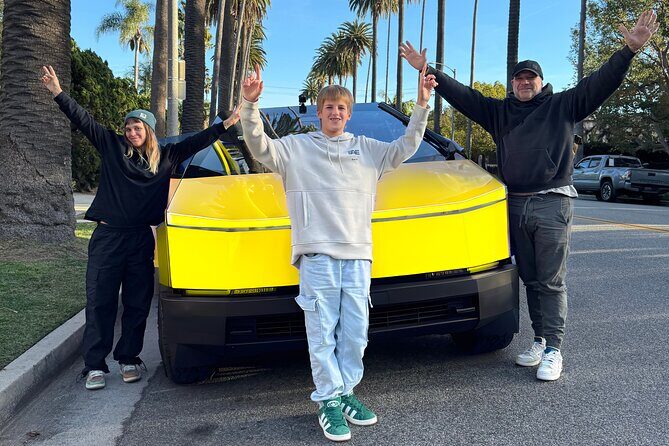 90Min Beverly Hills & Melrose AI powered driving tour - Key Points