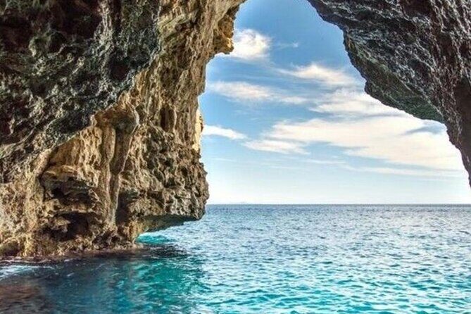 A Boat Trip to the Pirate Caves - Key Points