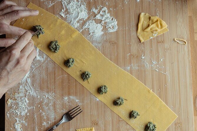 A Brunello Cooking Class with Vineyards View Winery - FAQ