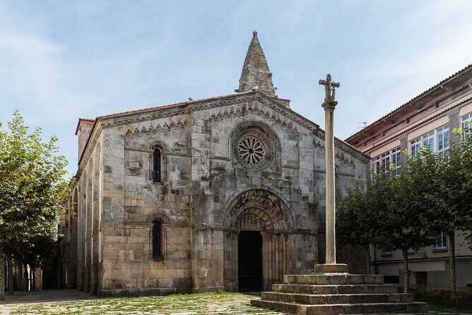 A Coruña Scavenger Hunt and Sights Self-Guided Tour - In-Depth Itinerary Breakdown