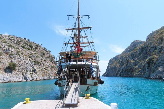 A Day's 3-Island Cruise Tour with Transfer - The Sum Up