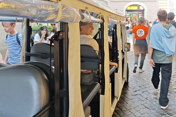 A Historic Golf Cart Experience in Rome - Key Points
