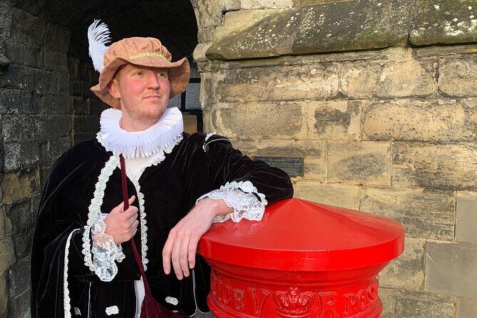 A Historical tour of Warwick with Queen Elizabeth's Secret Lover - What’s Included and What’s Not