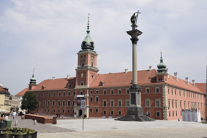 A Journey Through Old Town Warsaw - A Journey Through Old Town Warsaw