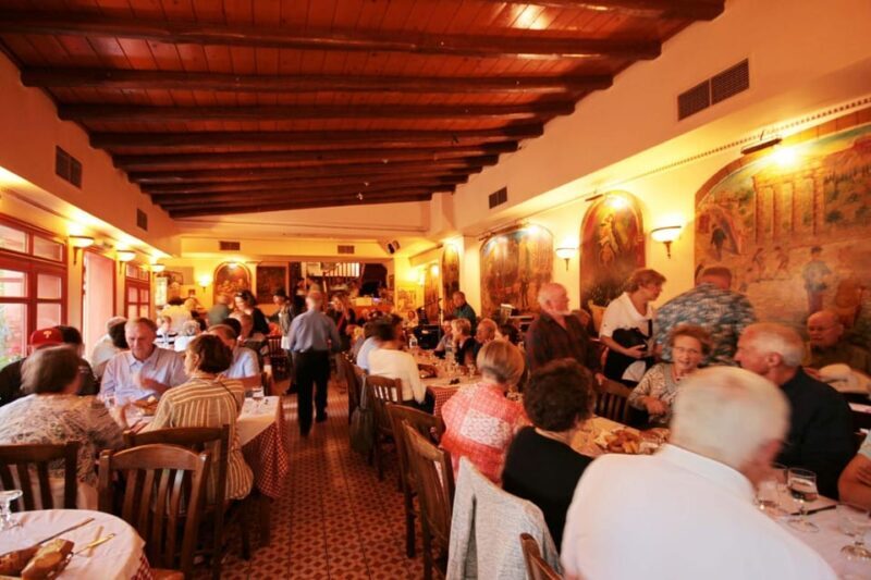 "A Night in Athens: Dinner and Music Under the Stars" - Key Points